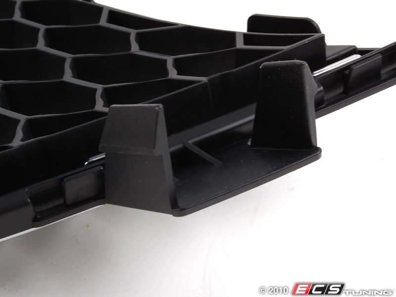 Genuine Volkswagen Audi - 5C6853671A9B9 - Lower Center Grille ...