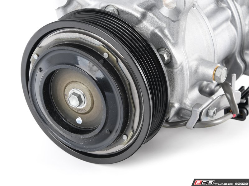 Genuine BMW - 64529299328 - A/C Compressor with Solenoid Clutch (64-52 ...