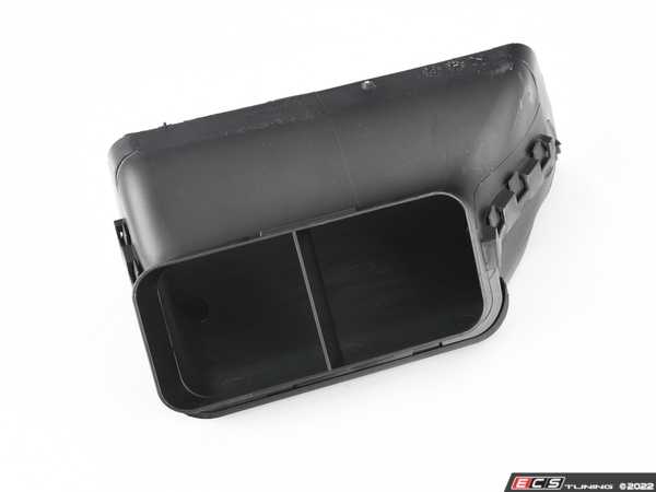 Genuine Volkswagen Audi - 5Q0129618N - Intake Air Duct (5Q0 129 618 N)