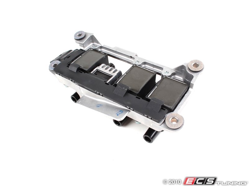 Genuine Volkswagen Audi - 078905104A - Ignition Coil (078 905 104 A)