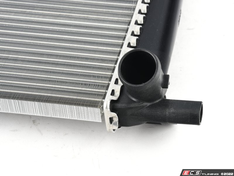 Genuine MINI - 17118675266 - Aluminum Radiator (17-11-8-675-266)