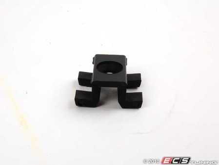 Genuine Mercedes Benz - 0079974381 - GROMMET