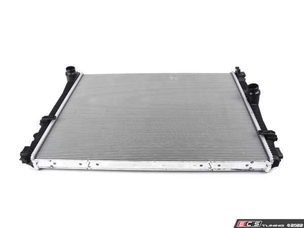 Genuine BMW - 17118747893 - RADIATOR (17-11-8-747-893)