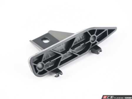 Genuine BMW - 51117422252 - BUMPER GUIDE RIGHT LOWER (51-11-7-422-252)