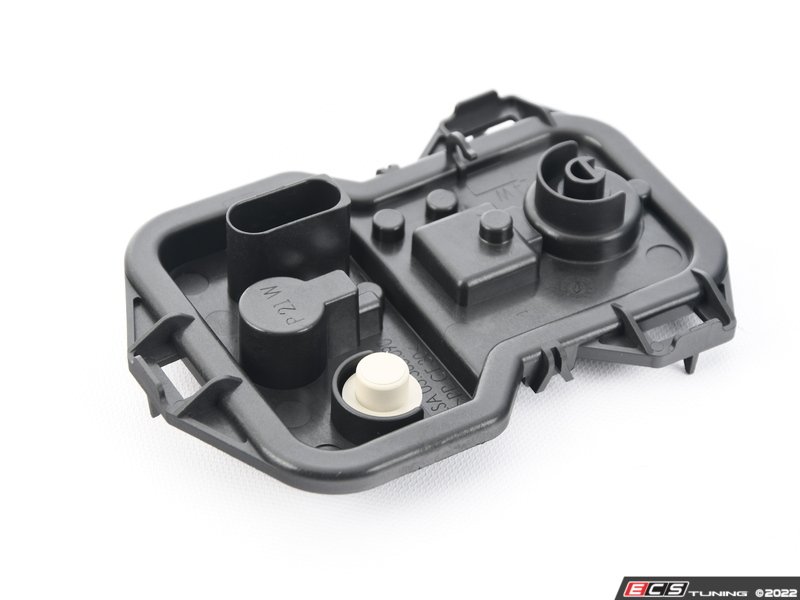 Genuine BMW - 63217390231 - F26 Outer Taillight Bulb Socket - Priced ...