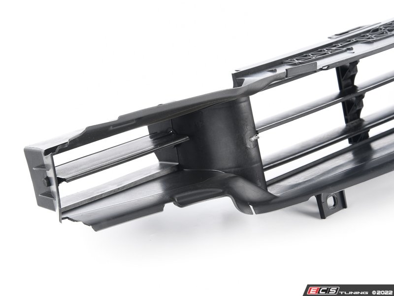 Genuine BMW - 51137497215 - Air Flaps - Lower (51-13-7-497-215)