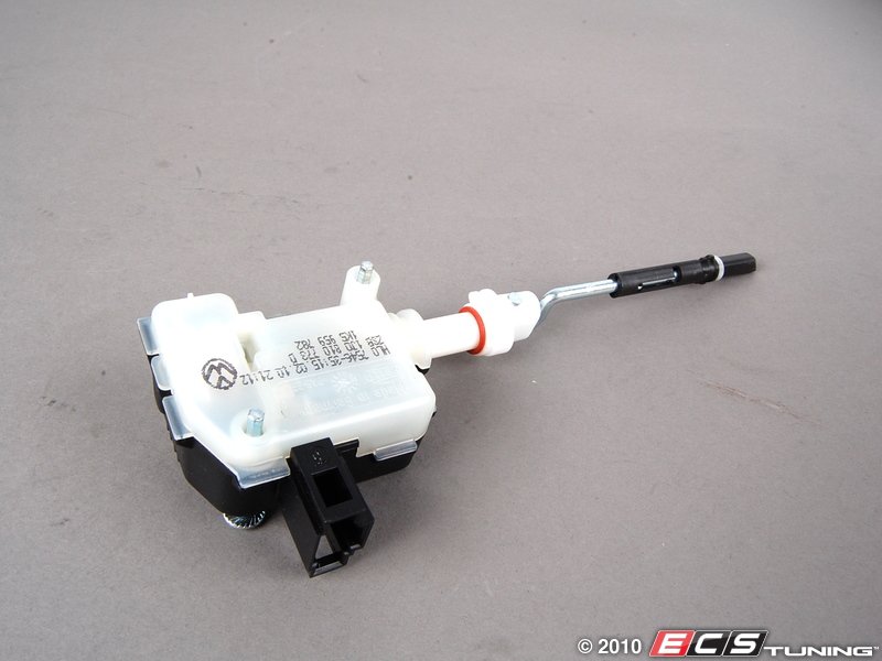 Genuine Volkswagen Audi - 037905205T - Ignition Distributor - (NO ...