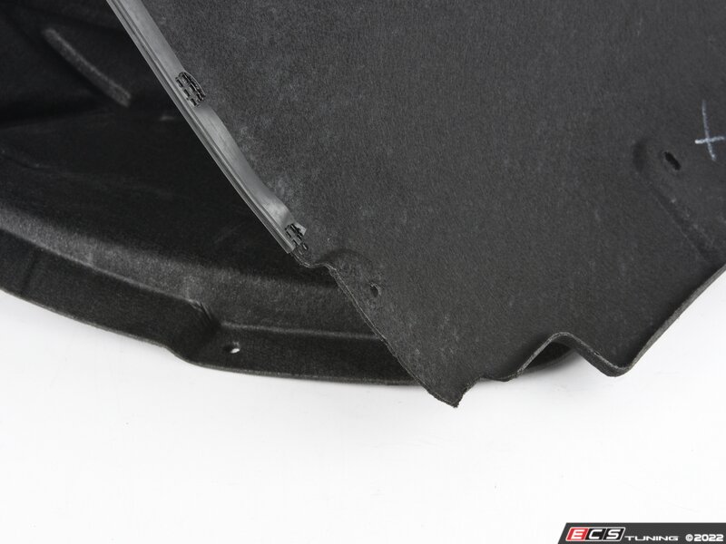 Genuine Volkswagen Audi - 8R0821171M - WHEEL HOUS (8R0 821 171 M)