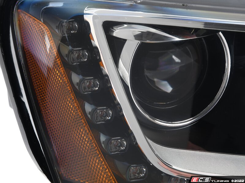 Genuine Volkswagen Audi - 5C7941752K - HID Headlight Assembly - Right ...
