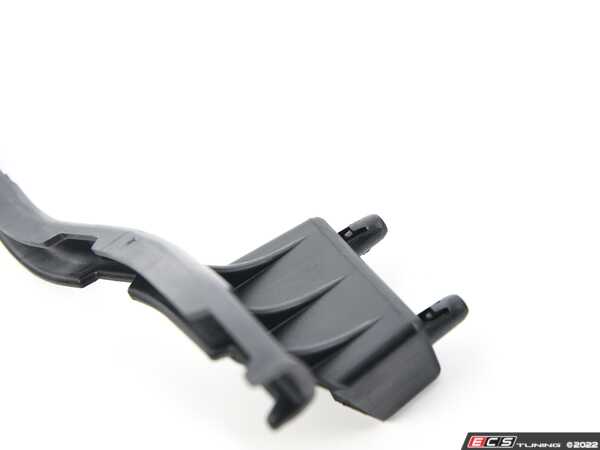 Genuine Volkswagen Audi - 8K0971824M - CONDUIT (8K0 971 824 M)