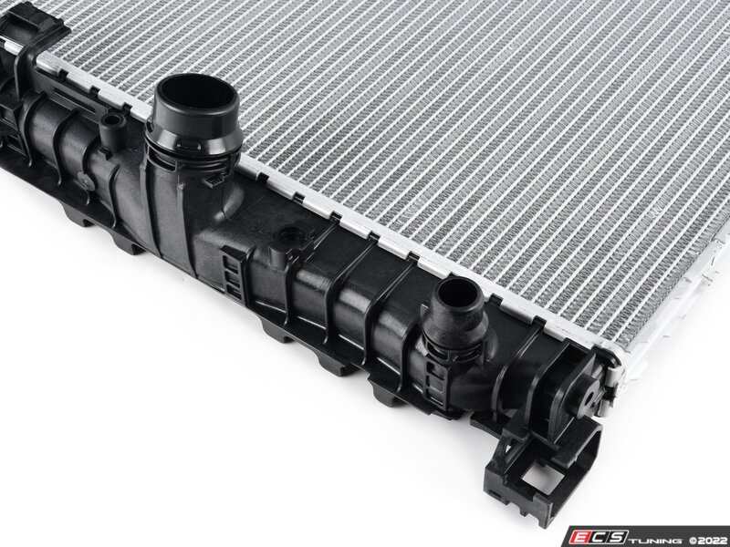 Genuine BMW - 17118476010 - Radiator (17-11-8-476-010)