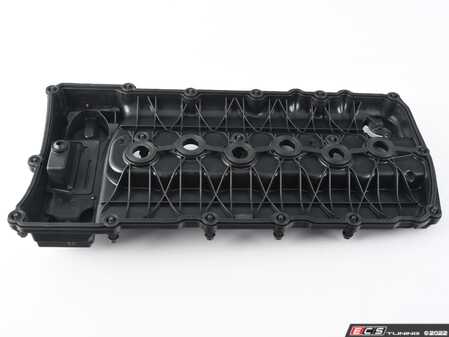Genuine Porsche - 95810513531 - Valve Cover Set