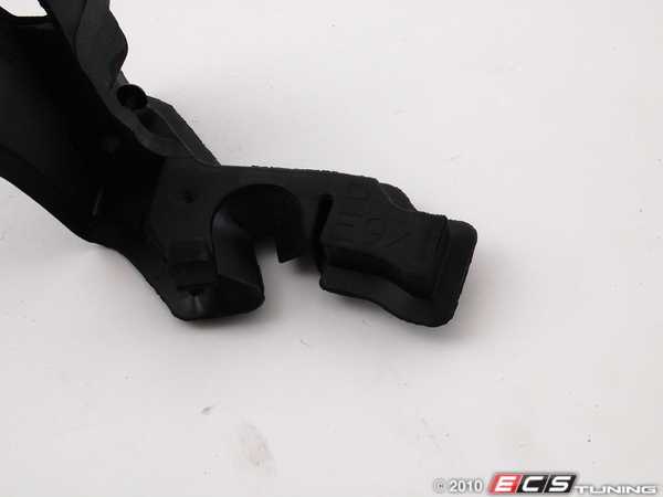 Genuine BMW - 51767182062 - Molded Seal Support - Right (51-76-7-182-062)