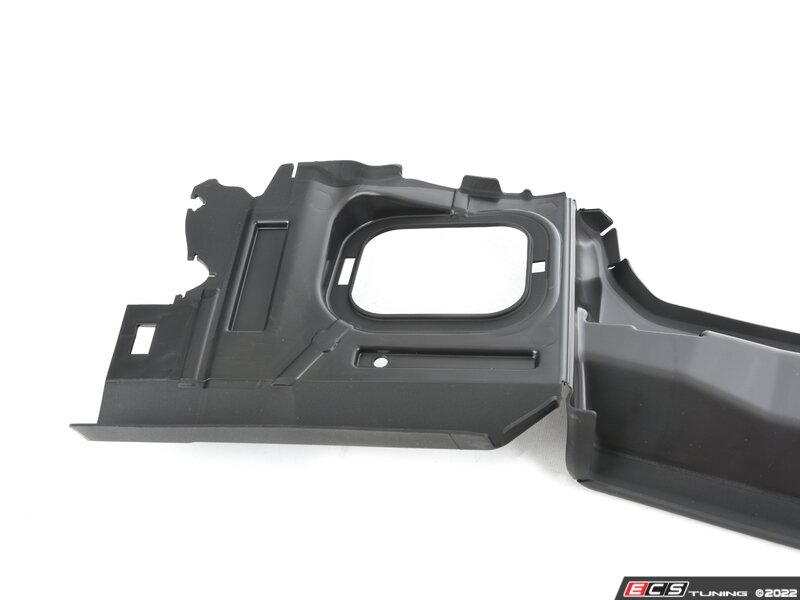 Genuine BMW - 51747399996 - Radiator Duct - Upper (51-74-7-399-996)