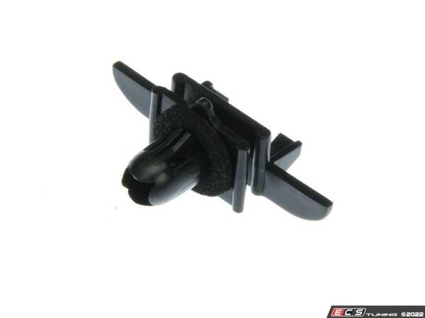 URO - 99950798640 - Sill Cover Fixing Clip - Priced Each