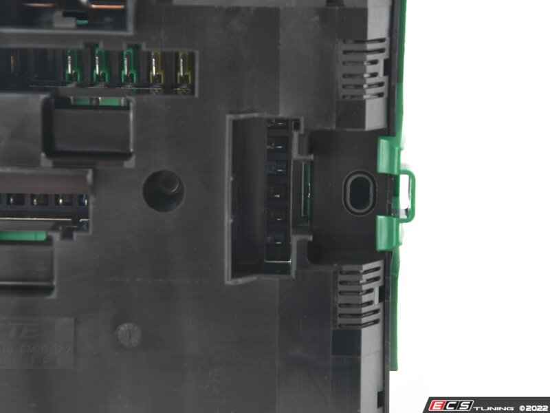 Genuine BMW - 61149210863 - Power Distribution Box - Front (61-14-9-210 ...