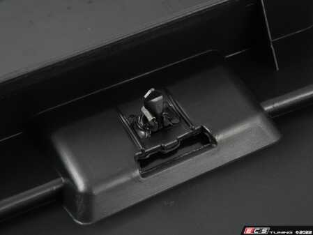 Genuine Volkswagen Audi - 8R0807434J1RR - Rear Valance - Satin Black ...