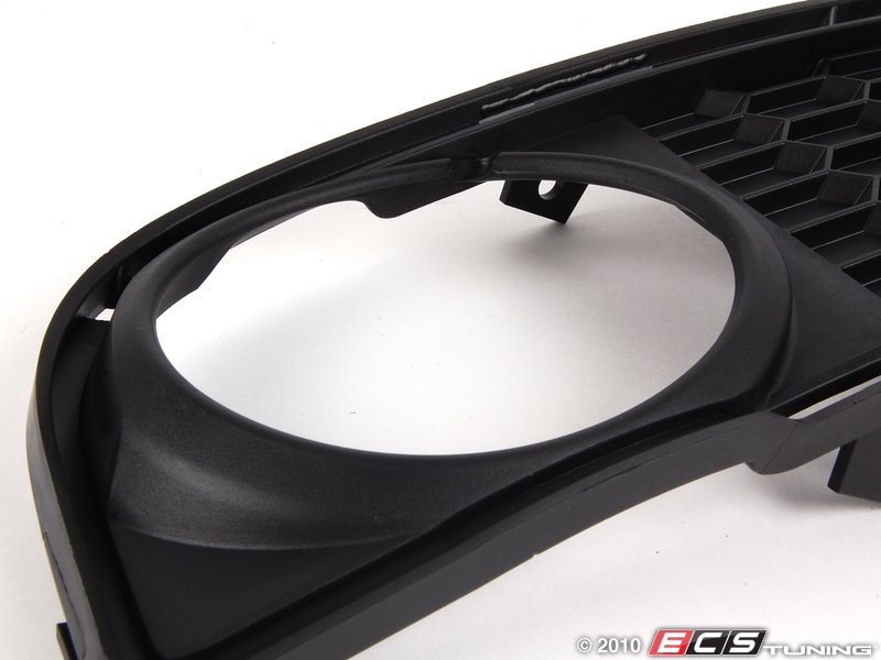 Genuine BMW - 51118045450 - E82 Bumper Grille - Right (51-11-8-045-450)