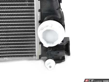Genuine BMW - 17118743664 - Radiator (17-11-8-743-664)