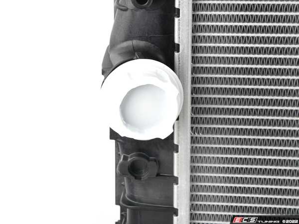 Genuine BMW - 17118743664 - Radiator (17-11-8-743-664)