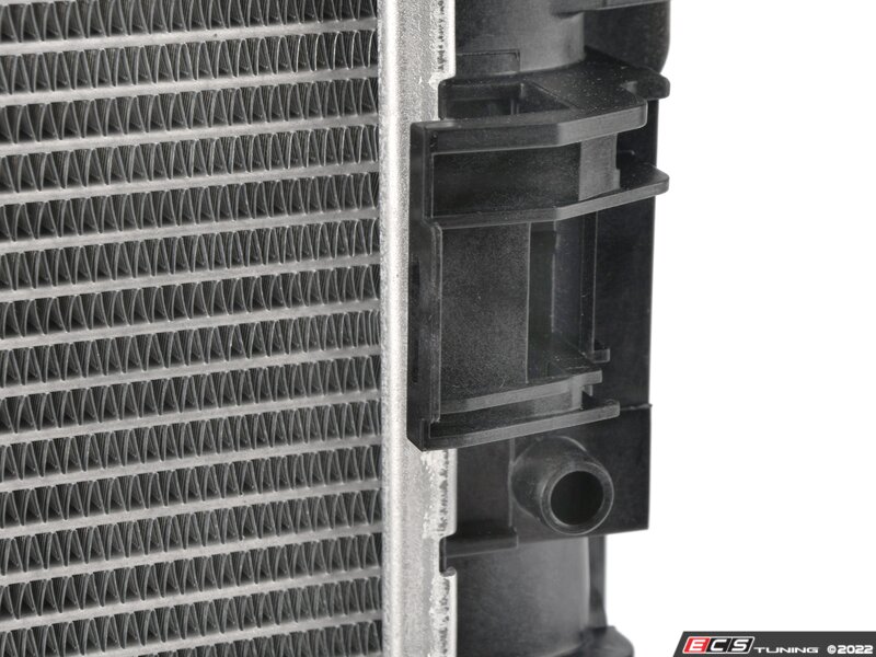 Genuine BMW - 17118743664 - Radiator (17-11-8-743-664)