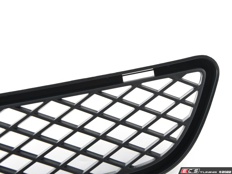 Genuine Mercedes Benz - 1648850223 - Lower Center Grille