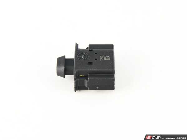 Genuine Mercedes Benz - 168545272864 - RECEPTACLE HOUSING