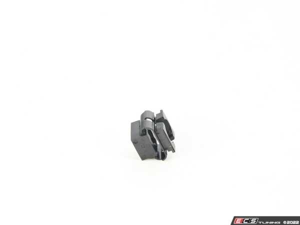 Genuine BMW - 07149321590 - CLIP FOR FOOTWELL TR (07-14-9-321-590)