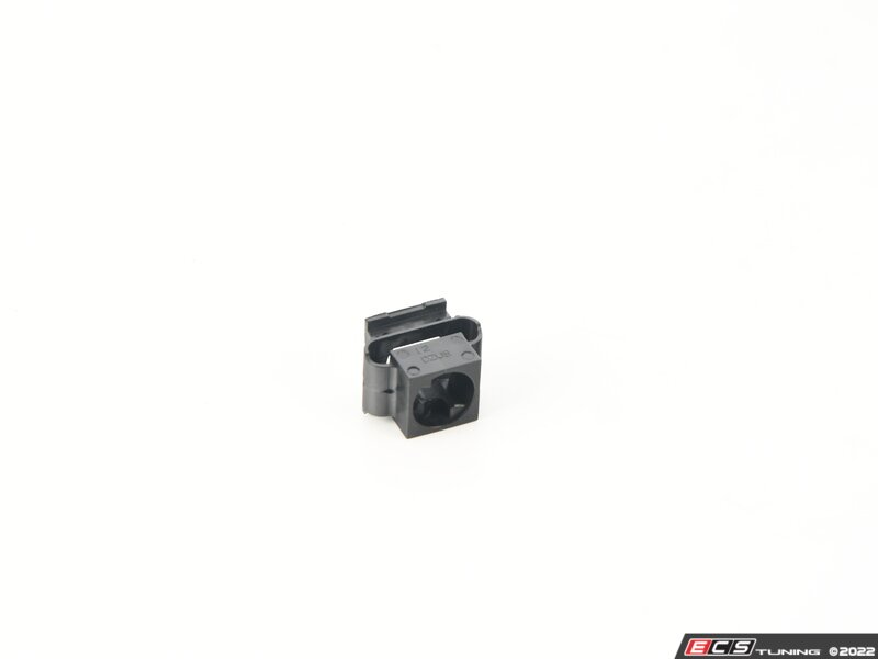 Genuine BMW - 07149321590 - CLIP FOR FOOTWELL TR (07-14-9-321-590)