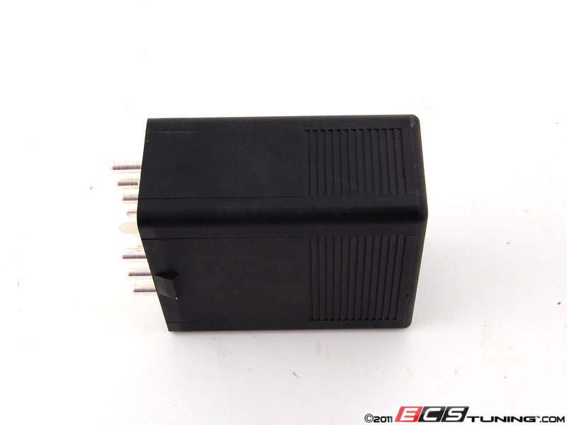 Genuine Mercedes Benz - 0015456705 - Fuel Pump Cut-Off Relay