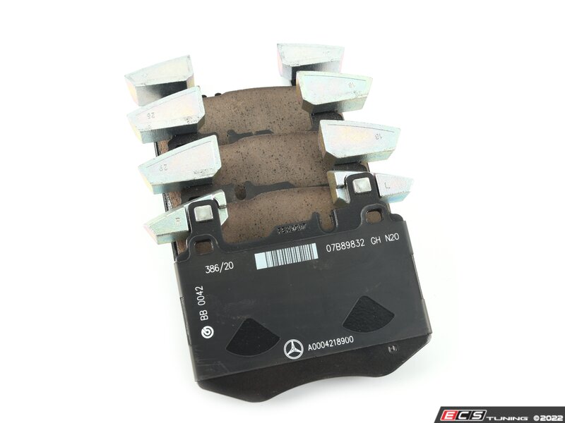 Genuine Mercedes Benz - 000420650265 - Brake Pad Set