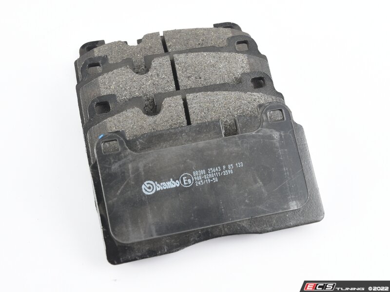 Brembo - 8R0698151D - Premium Low-Met OE Equivalent Pad - Front
