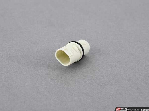 URO - 63138382104 - Bulb Socket - Priced Each
