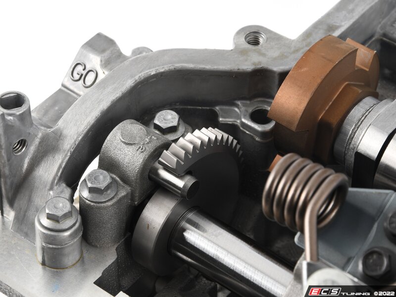 Genuine MINI - 11122470427 - Cylinder Head (11-12-2-470-427)