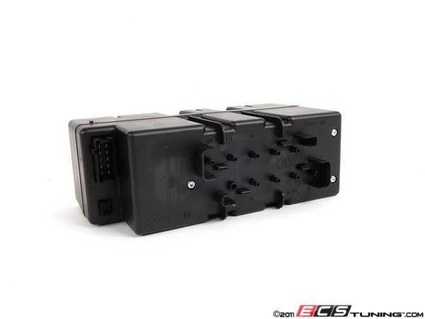 Genuine Mercedes Benz - 2308000648 - Vacuum Supply Pump