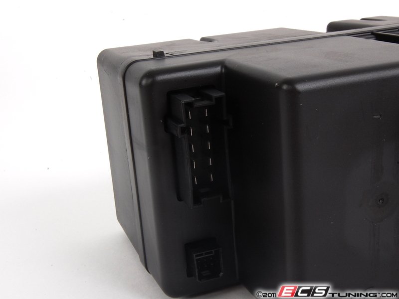 Genuine Mercedes Benz - 2308000648 - Vacuum Supply Pump