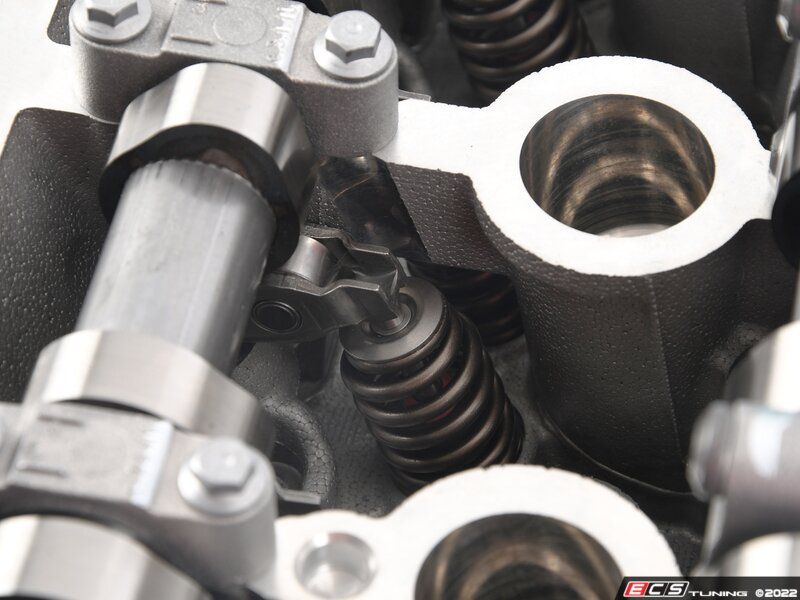 AMC - 11127596054 - Cylinder Head 910771