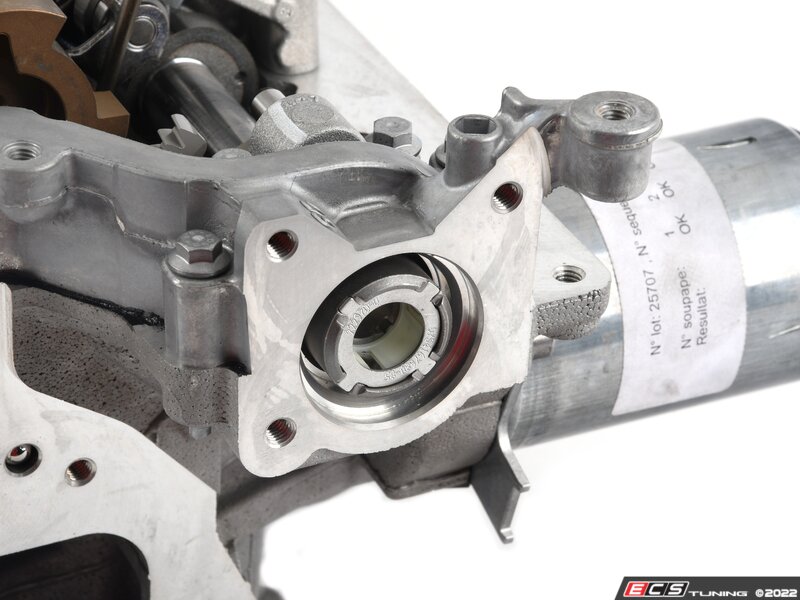 AMC - 11127596054 - Cylinder Head 910771