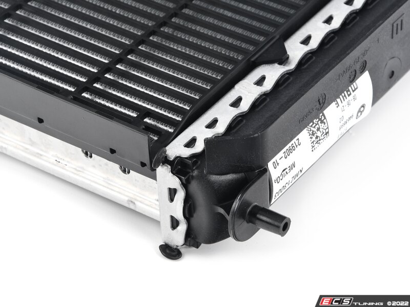 Genuine BMW - 17119468698 - REMOTE RADIATOR (17-11-9-468-698)