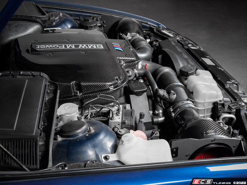 Eventuri - S62-CF-PLM - BMW E39 M5 / E52 Z8 (S62) Black Carbon Plenum Lid