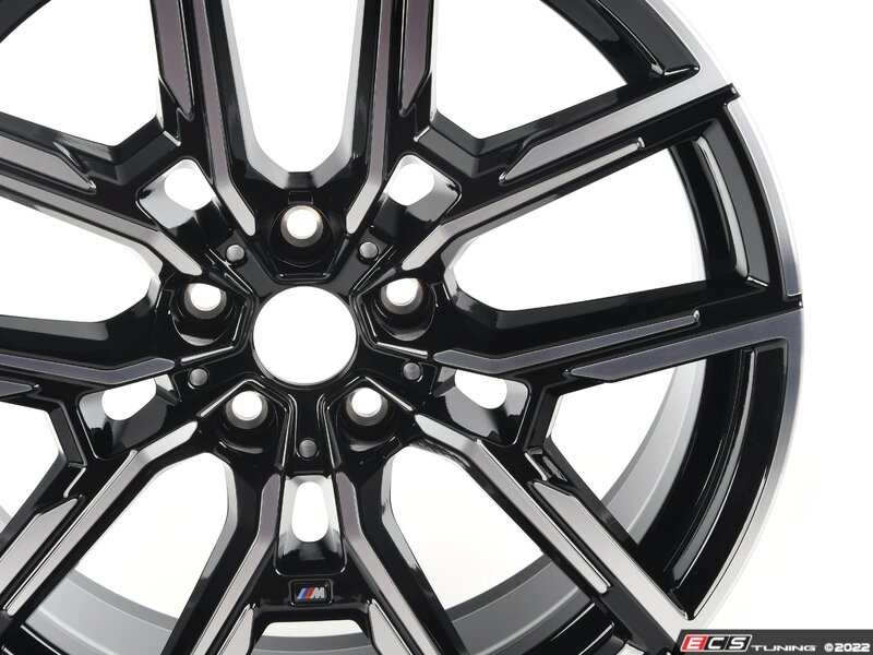 Genuine BMW - 36118747304 - DISC WHEEL LIGHT ALLOY JET B (36-11-8-747-304)