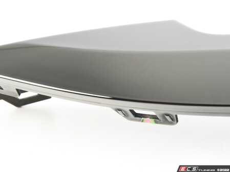 Genuine BMW - 51118061120 - COVERING RIGHT (51-11-8-061-120)