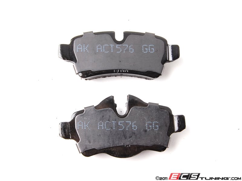 Akebono - 34216778327 - Rear Euro Ceramic Brake Pad Set EUR1309 EUR1309A
