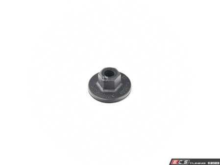 Genuine Mercedes Benz - 0009902862 - PLASTIC NUT