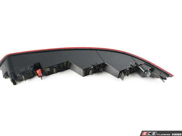 Genuine Volkswagen Audi - 80A945070E - TAILLIGHT (80A 945 070 E)