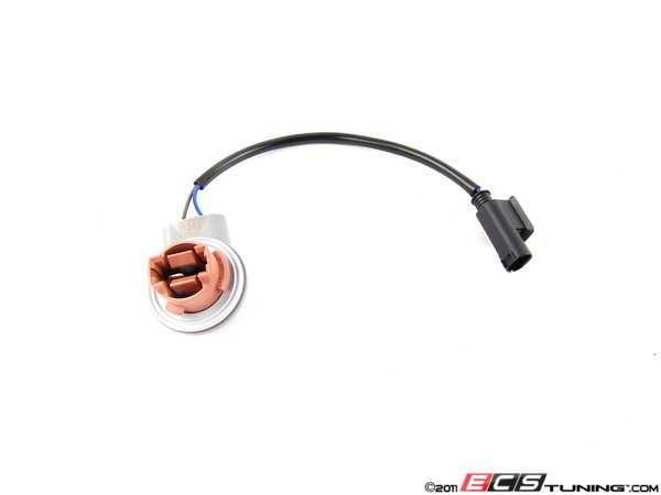 Genuine BMW - 63126933363 - E53 X5 Turn Signal Bulb Socket (63-12-6-933 ...