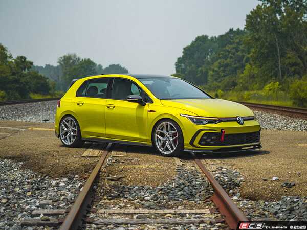 ECS - 036674la01-02KT - MK8 GTI Carbon Fiber Front Lip Spoiler