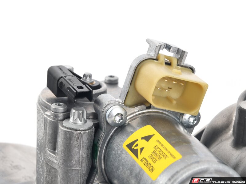 Genuine BMW - 27107599690 - Transfer Case (27-10-7-599-690)