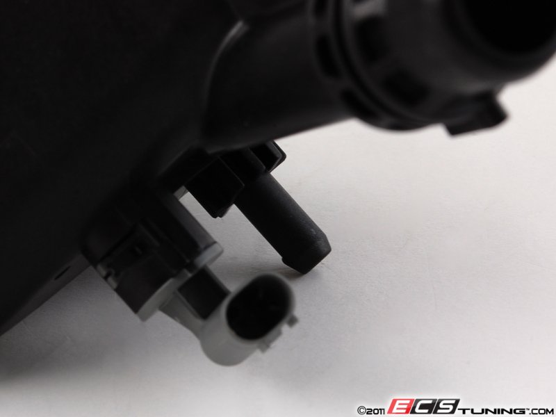 Genuine BMW - 17137542986 - Coolant Expansion Tank (17-13-7-542-986)