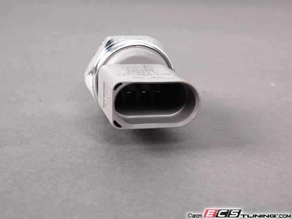 Original Equipment Supplier - 8e0959126b - A/C High Pressure Switch